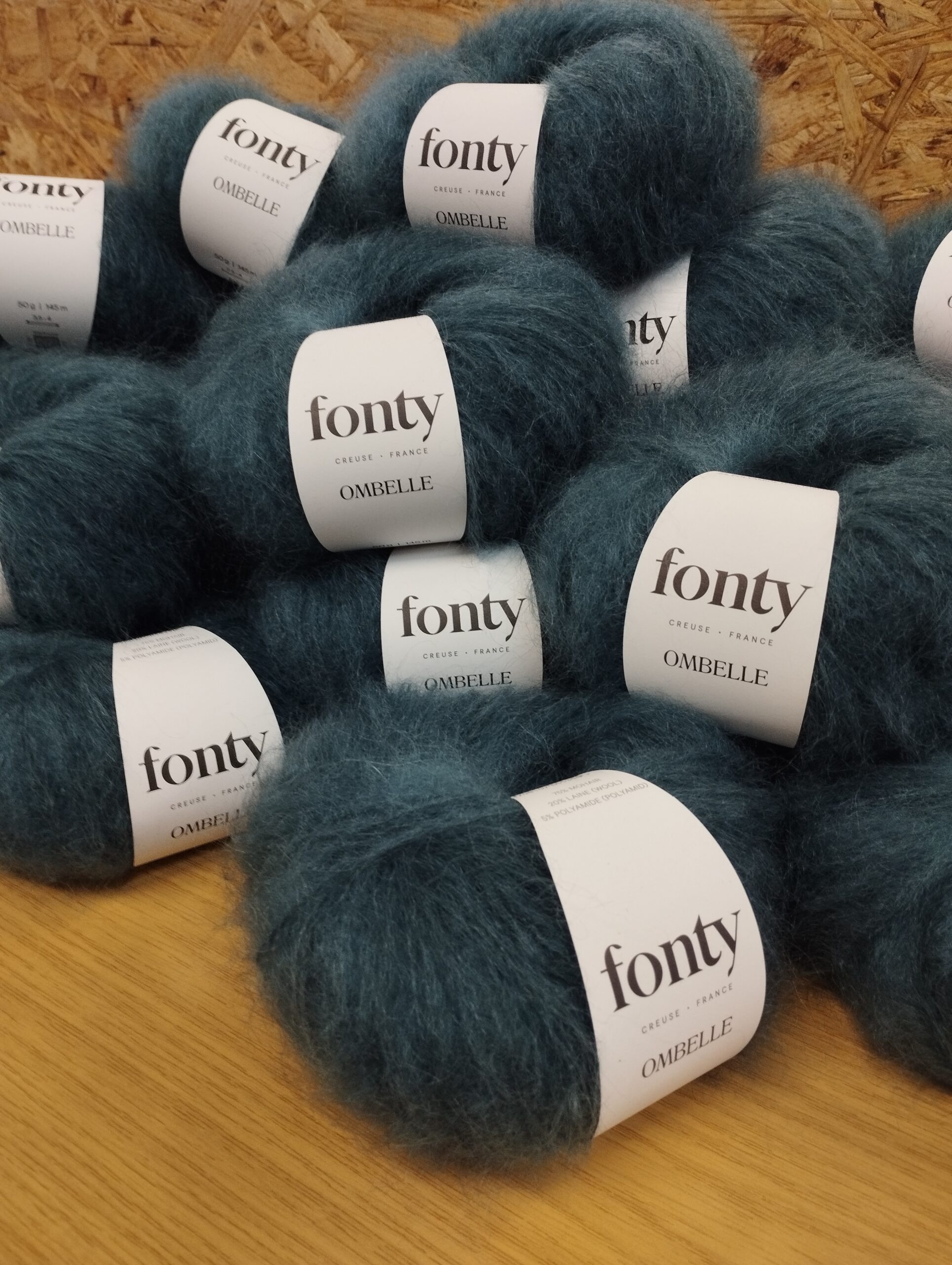 Visite à la filature de laine FONTY – L'atelier broderie de Valérie